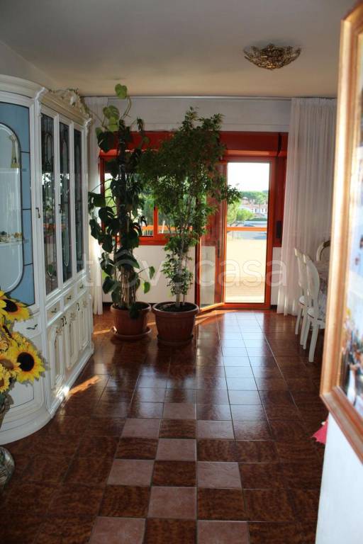 Appartamento in vendita a Cerveteri via Sergio Angelucci, 3