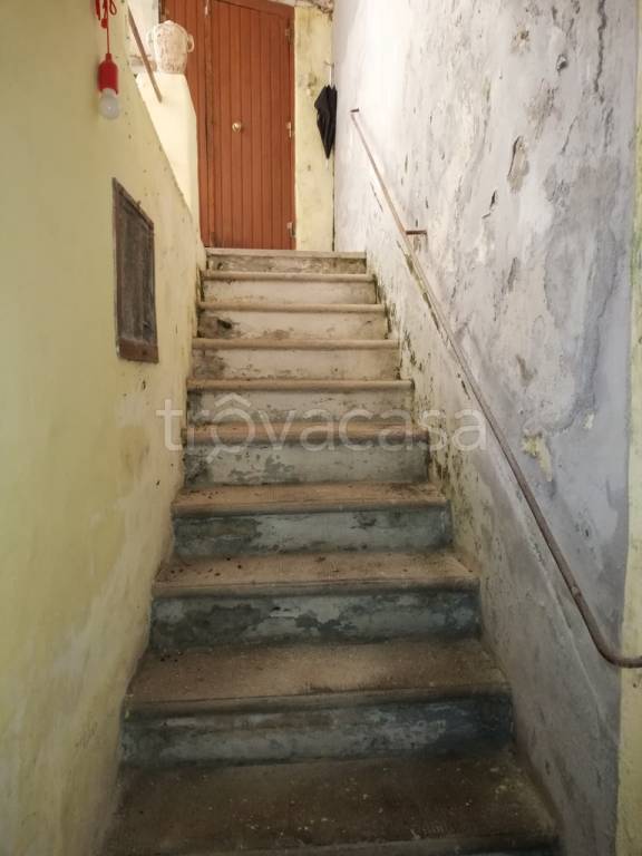 Casa Indipendente in vendita a Caiazzo vicolo Vescovo l. Riccio, 2