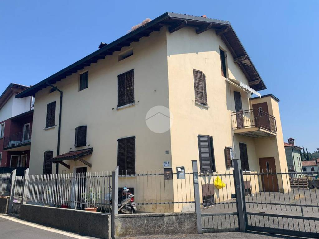 Casa Indipendente in vendita ad Adro