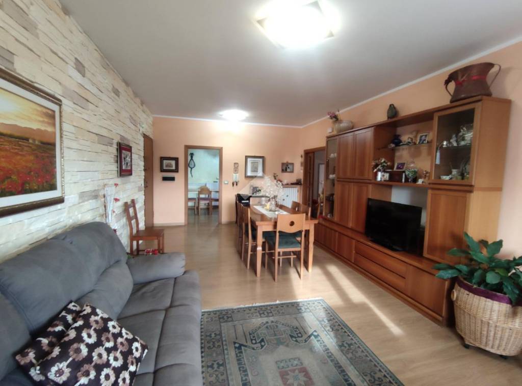 Appartamento in vendita a Folignano via Don Pietro Calcagni, 6