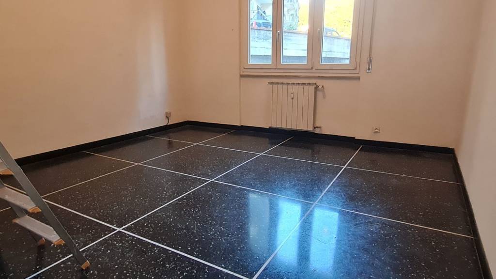 Appartamento in vendita a Genova via Amarengo, 3