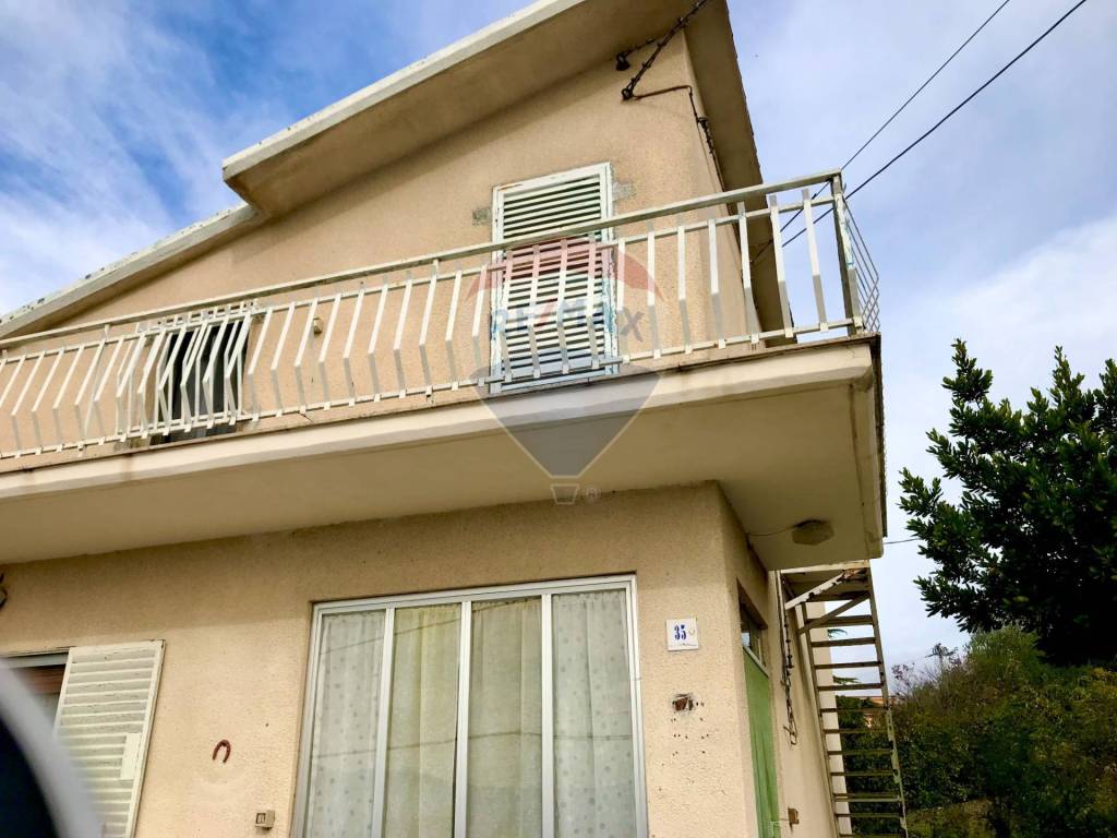 Casa Indipendente in vendita a Castel Frentano via Morge, 35