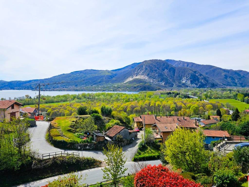 Appartamento in vendita a Verbania