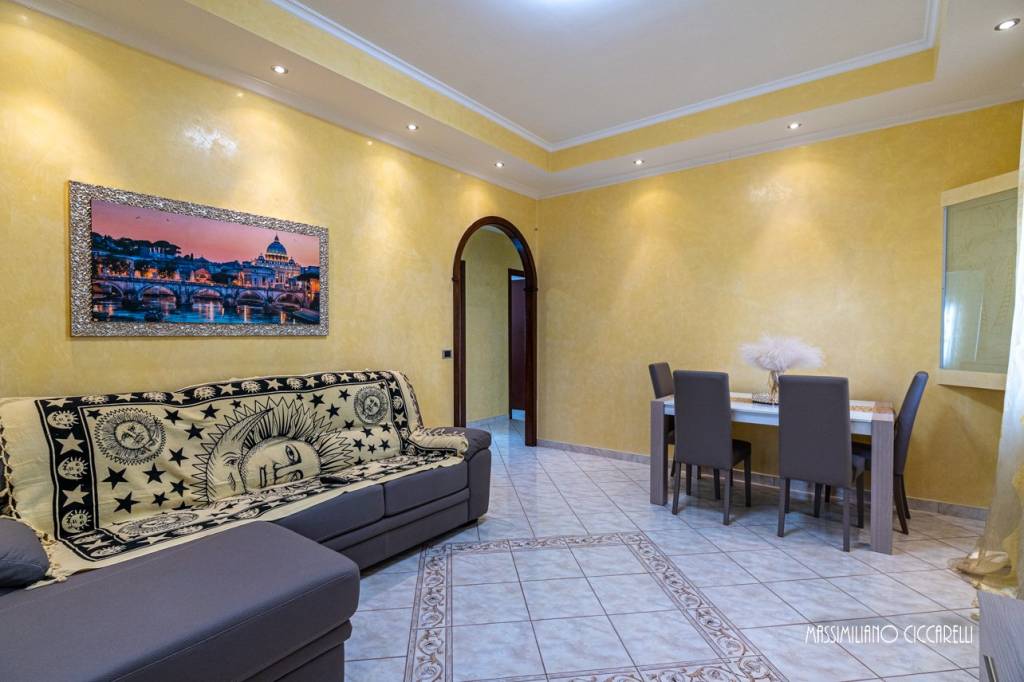 Appartamento in vendita ad Albano Laziale via Colle Nasone