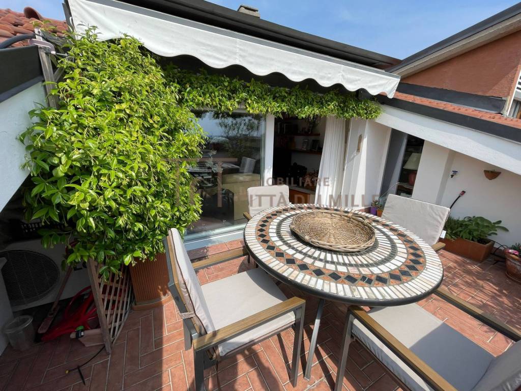 Attico in vendita a Bergamo via Giosue Carducci