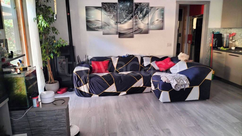 Appartamento in in vendita da privato a Sernio via San Gottardo, 1