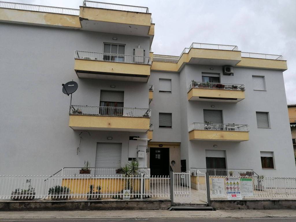 Appartamento in in vendita da privato a Cisterna di Latina via Benedetto Croce, 11