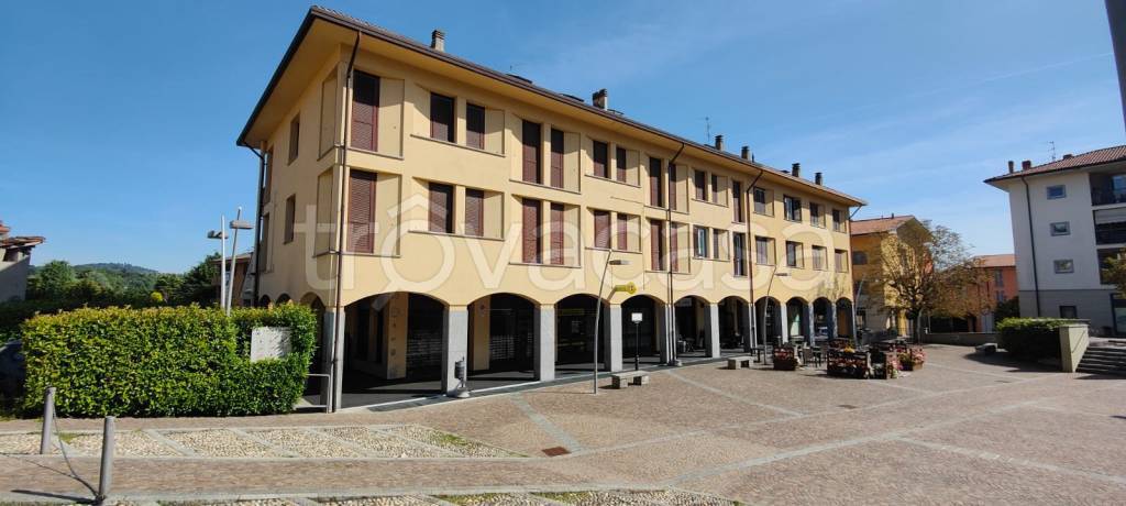 Appartamento in vendita a Bulciago via Alessandro Volta
