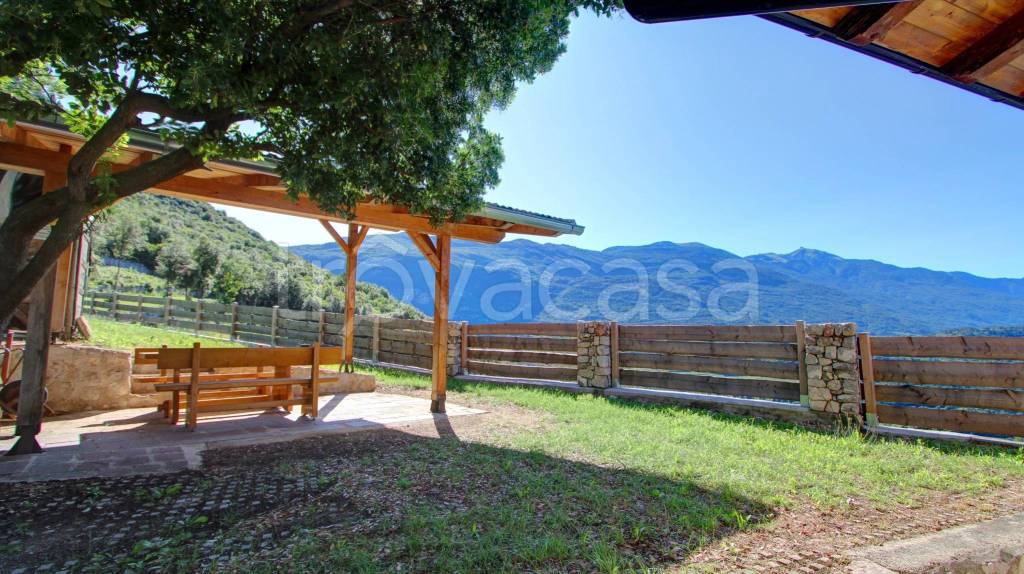 Chalet in vendita a Madruzzo