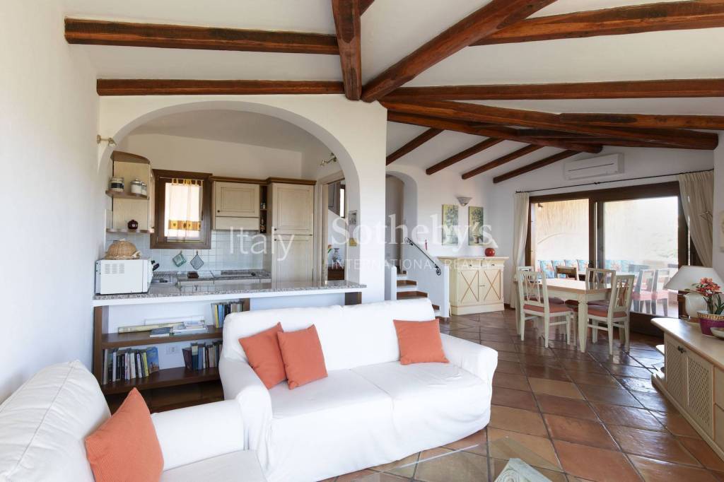 Appartamento in vendita ad Arzachena cala Romantica