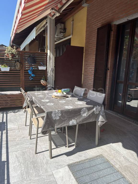 Villa a Schiera in vendita a Binago via Santa Maria