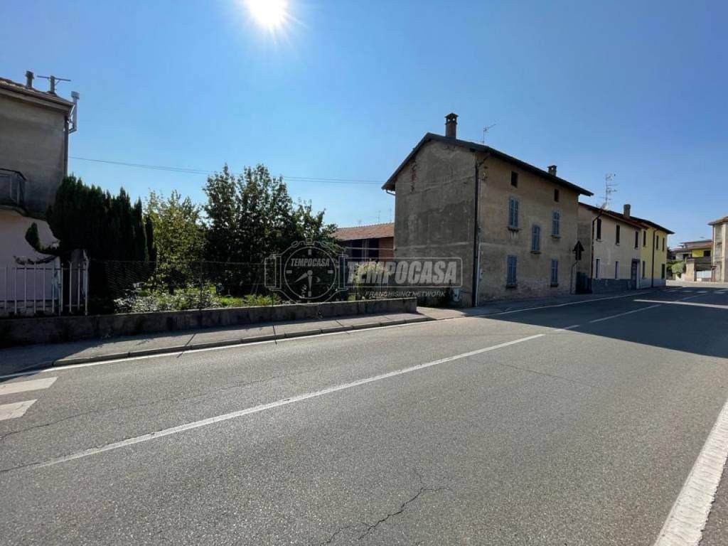 Villa in vendita a Beregazzo con Figliaro via Milano 10