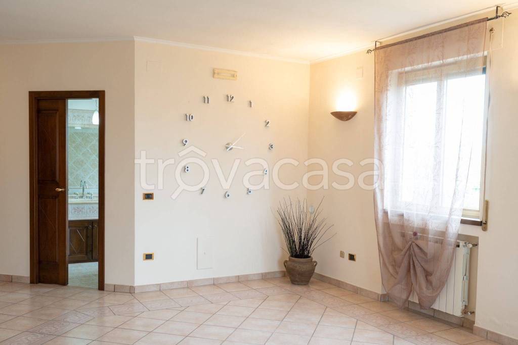 Appartamento in in vendita da privato a Francavilla in Sinni via Medico Francesco Viceconte, 13