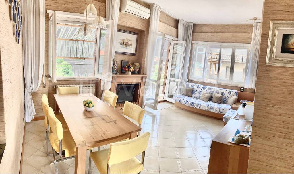 Attico in in vendita da privato ad Anzio via Calipso, 8