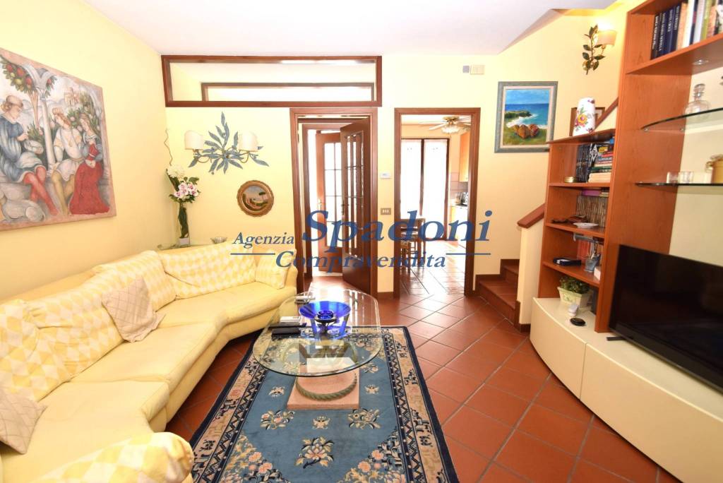 Villa a Schiera in vendita a Buggiano via Gioacchino Rossini, 37