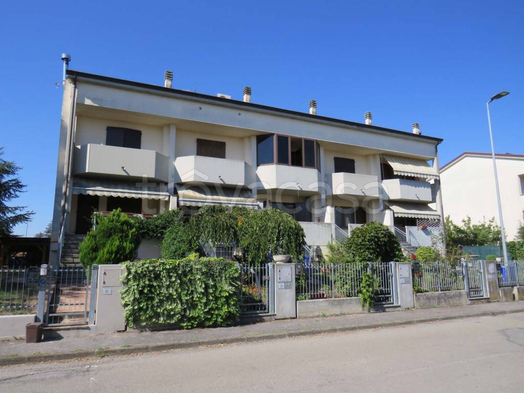 Villa a Schiera in vendita a Sissa Trecasali via Luganotto, 25