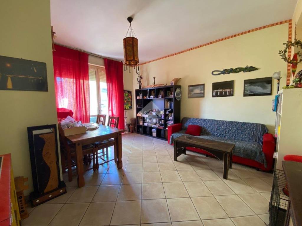 Appartamento in vendita a Bolano via Europa, 29