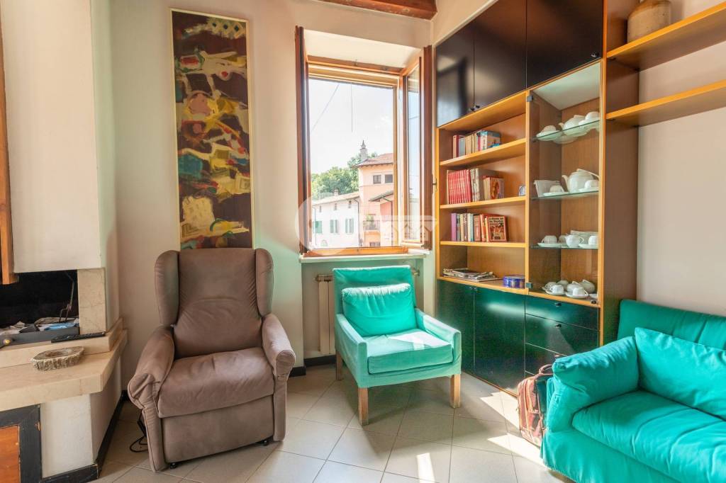 Appartamento in vendita a Volta Mantovana via San Martino, 10