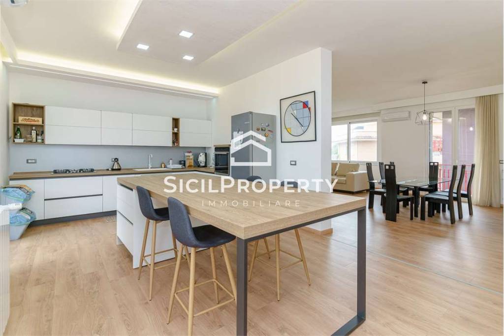 Appartamento in vendita a Catania via Sebastiano Catania, 123