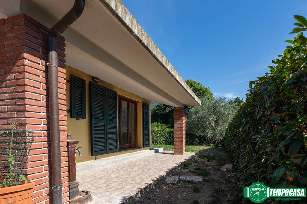 Villa in vendita ad Aulla via Stadano