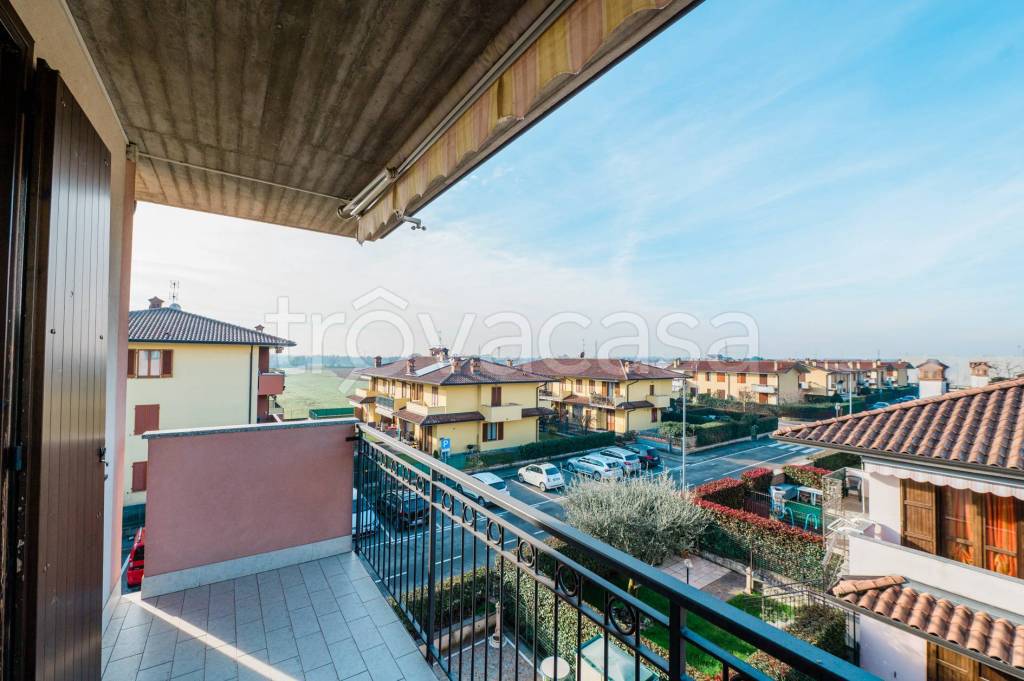 Attico in vendita a Bonate Sotto via Pietro Servalli, 6