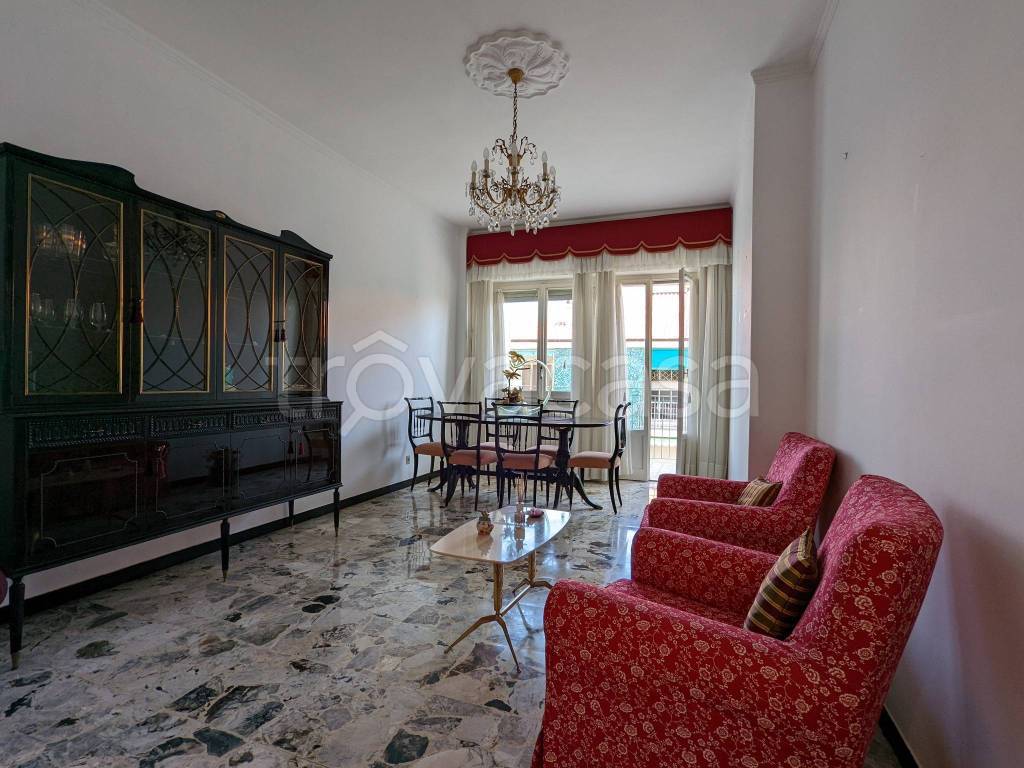 Appartamento in vendita a Loano via Calatafimi, 12