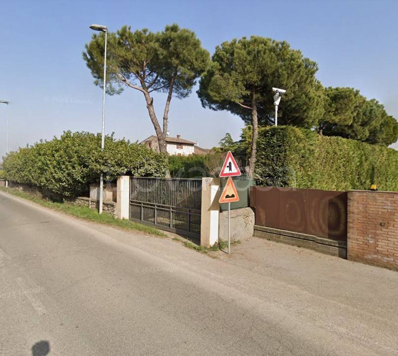 Intero Stabile all'asta a Calcinato via Marsala, 51