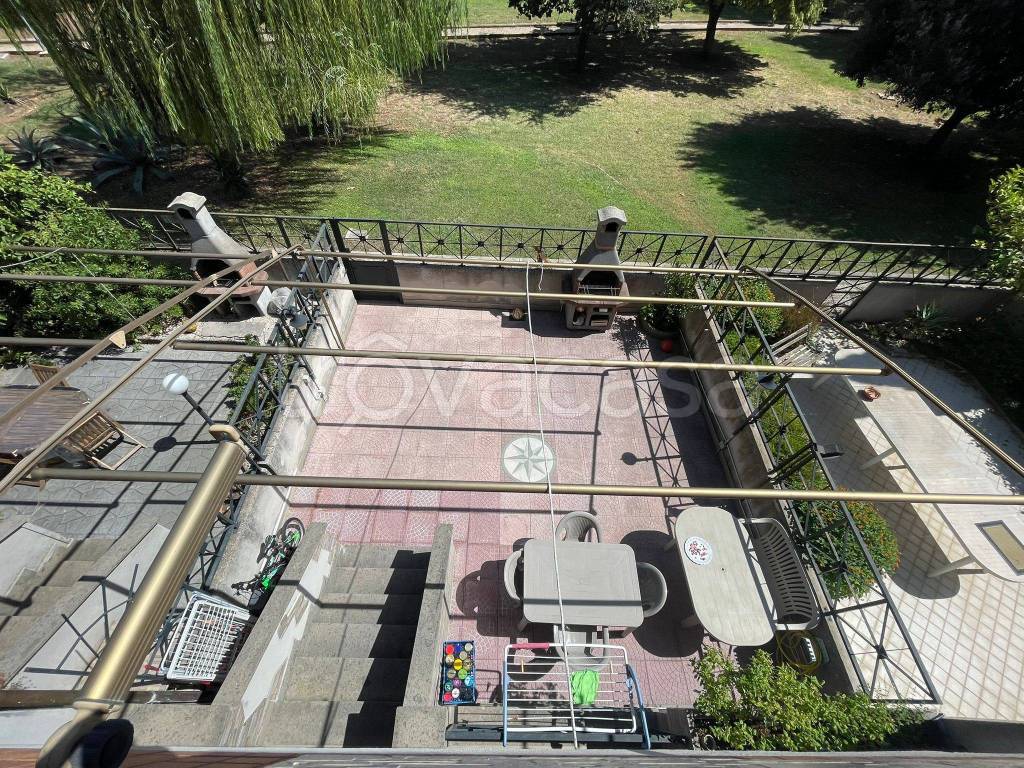 Villa a Schiera in vendita ad Aprilia via Amsterdam