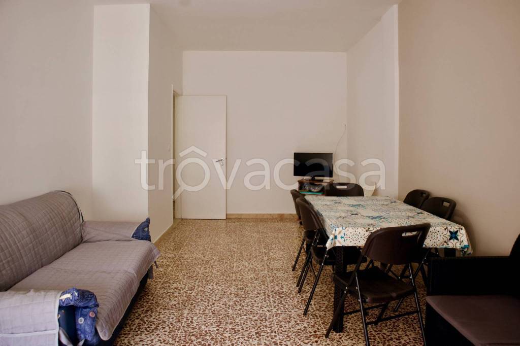 Appartamento in vendita a Ragusa via Giulio Verne, 30