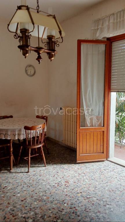 Appartamento in in vendita da privato a Monte San Giusto via Monti Sala, 21