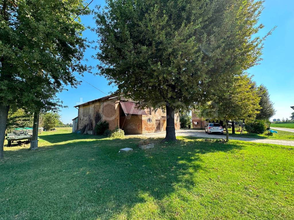 Casale in vendita a Castelfranco Emilia corso Martiri, 157