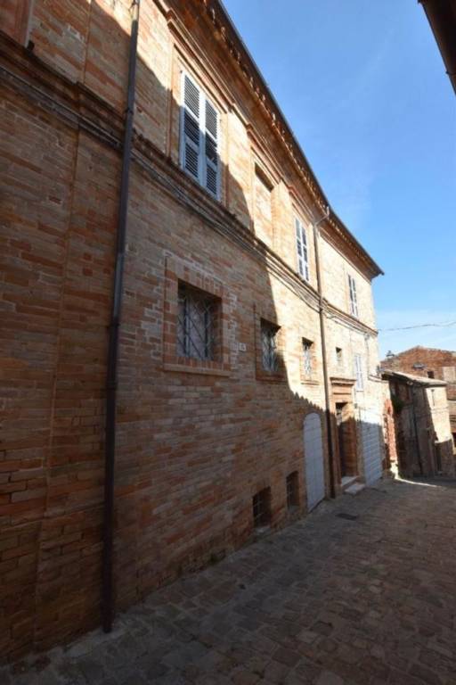 Casale in vendita a Santa Vittoria in Matenano via Sabina, 11