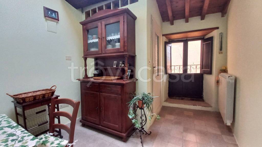 Appartamento in vendita a Giuliano di Roma via Magenta