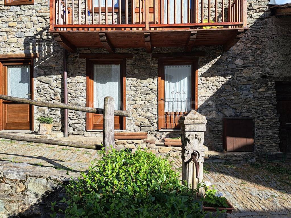 Appartamento in vendita a La Salle frazione Villarisson