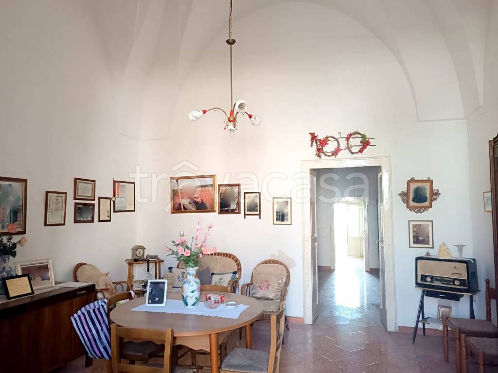 Appartamento in vendita ad Andrano via Provinciale