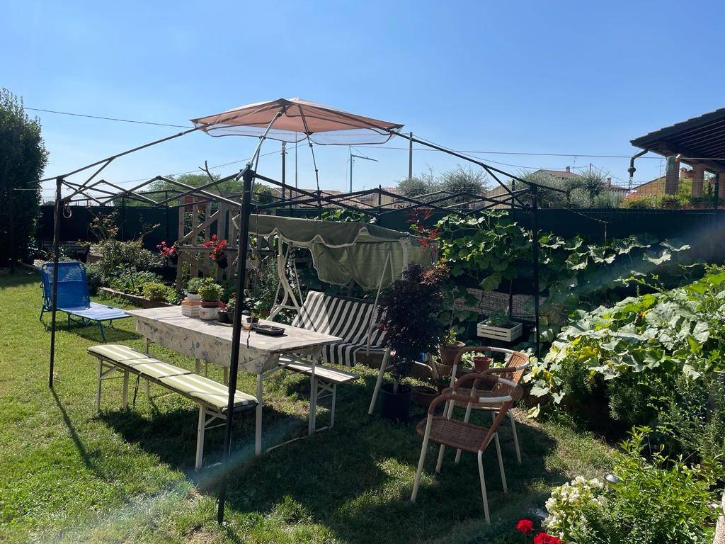 Casa Indipendente in vendita a Mozzecane strada Quistello