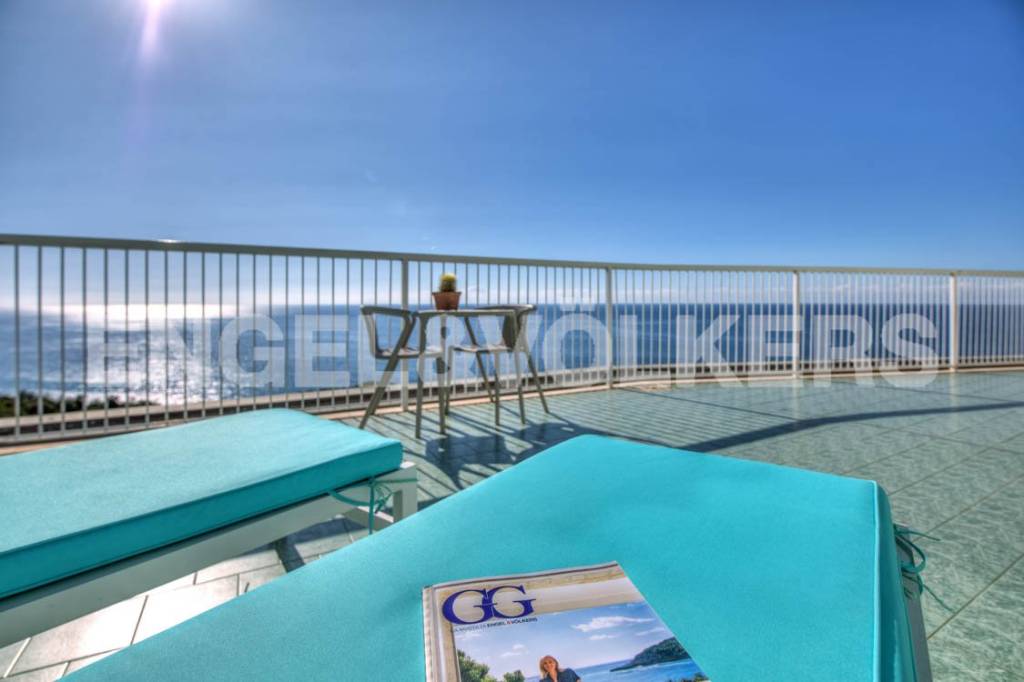 Attico in vendita a Sanremo corso Guglielmo Marconi, 286