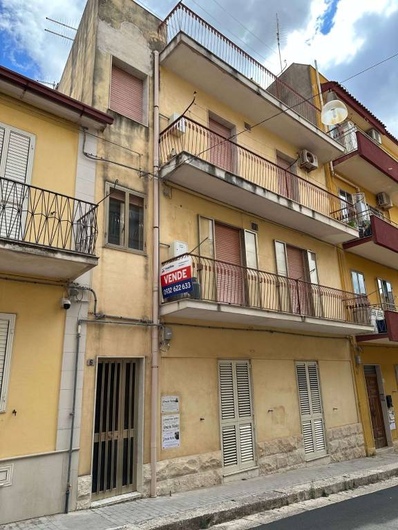 Casa Indipendente in vendita a Ragusa via Filippo Turati, 6