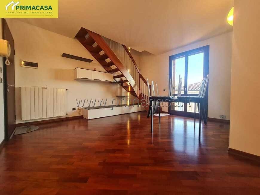 Appartamento in vendita a Correggio via Enrico De Nicola