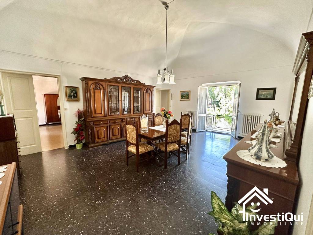 Appartamento in vendita a Toirano via Giovan Battista Parodi, 10I