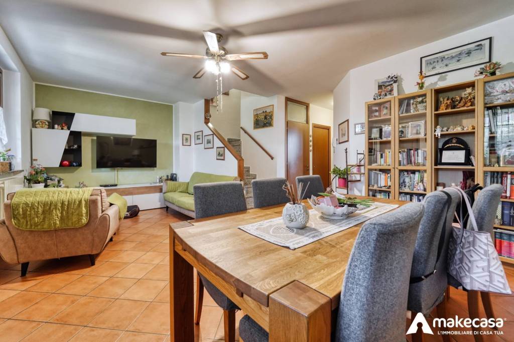 Villa a Schiera in vendita a Mulazzano via dei Platani, 41