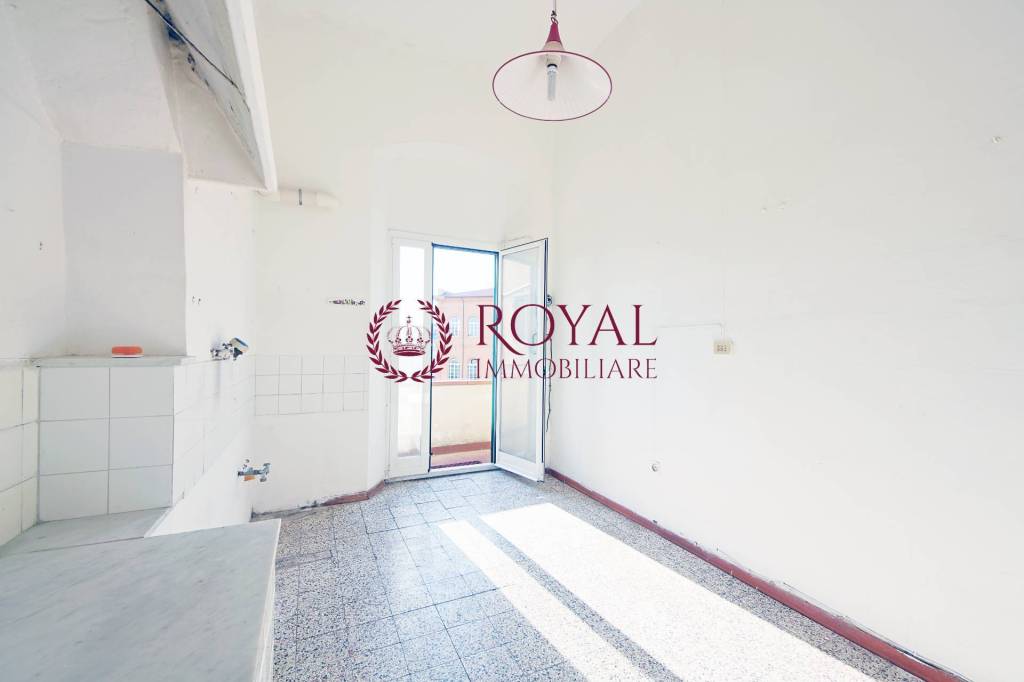 Appartamento in vendita a Livorno via Fiorenza