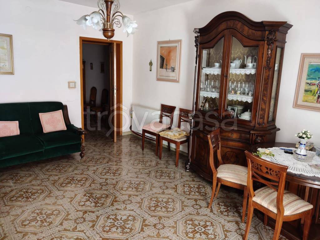 Appartamento in in vendita da privato ad Alghero via Alessandro Manzoni, 63