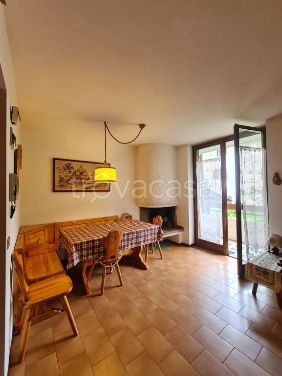 Appartamento in vendita a Pinzolo via Leone Collini Borciol, 9