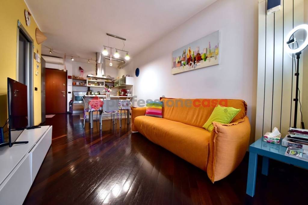 Appartamento in vendita a Bovisio-Masciago via alfieri , 44