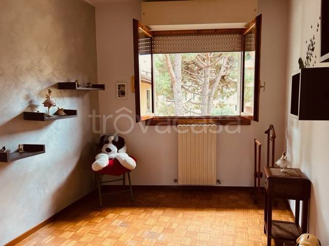 Appartamento in vendita ad Alzano Lombardo via 25 Aprile