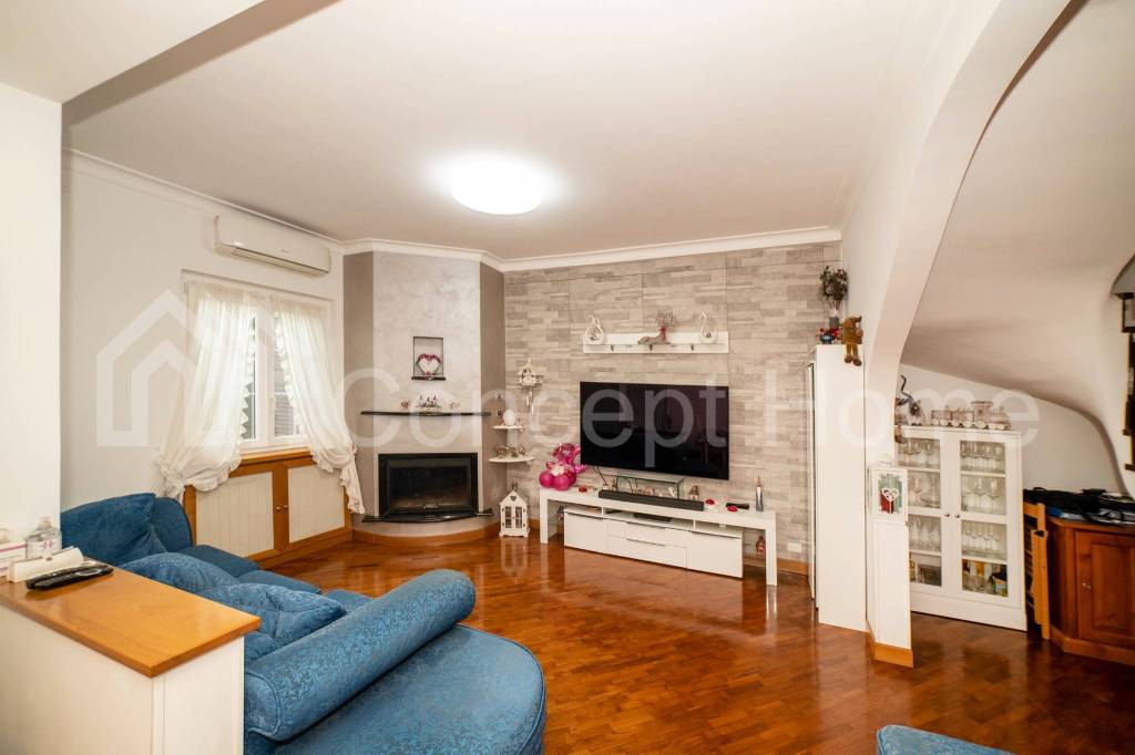 Villa a Schiera in vendita ad Albano Laziale via Virgilio, 71