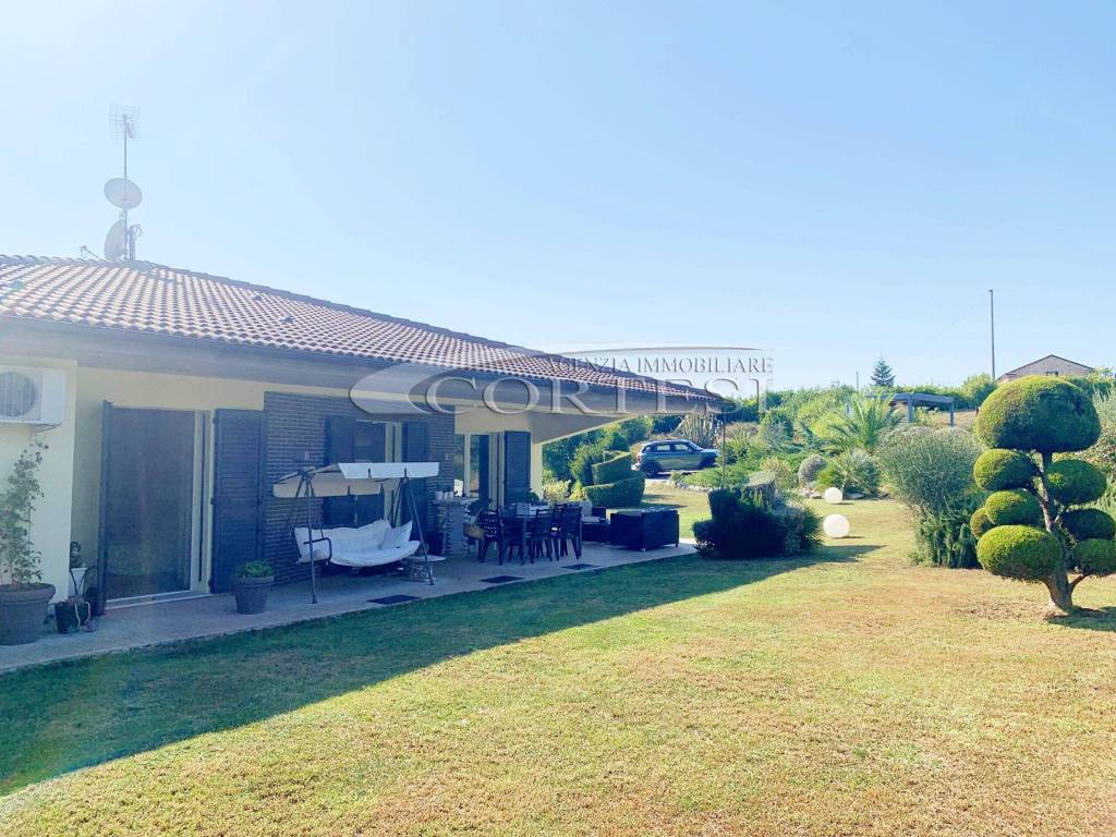 Appartamento in vendita a Trecastelli