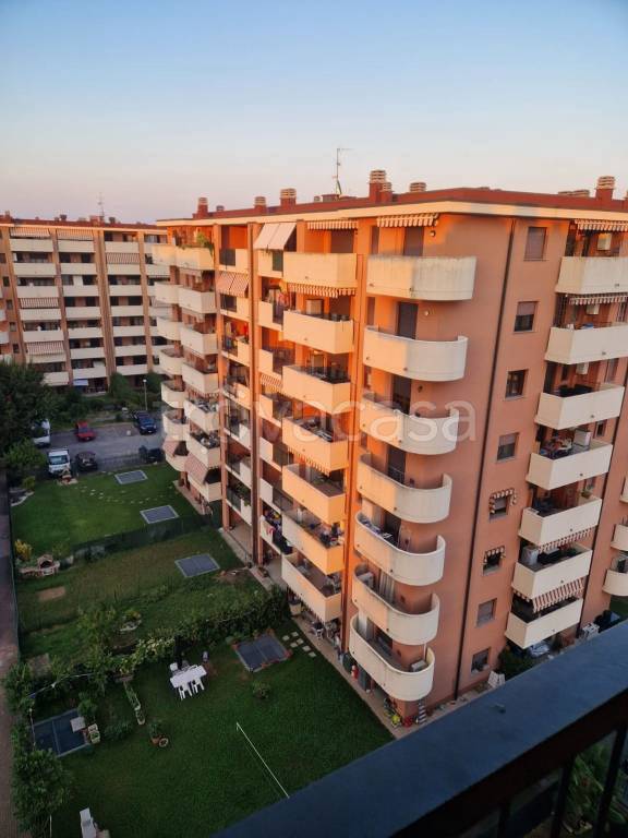 Appartamento in vendita a Busto Arsizio via dei Villini