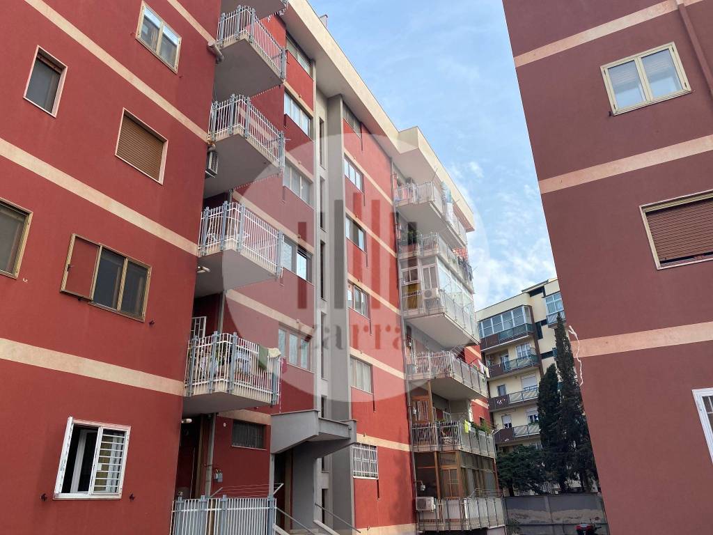 Appartamento in vendita a Bari via Caldarola, 26A